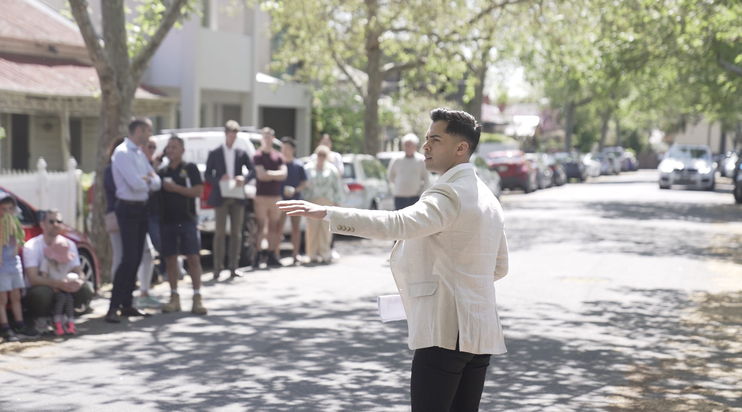 Auctions driving action. - WHITEFOX Real Estate